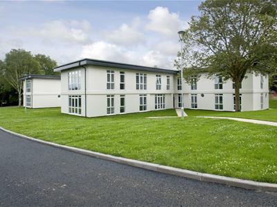 Property details for 8 Danescourt Road, Tettenhall, Wolverhampton Per ...